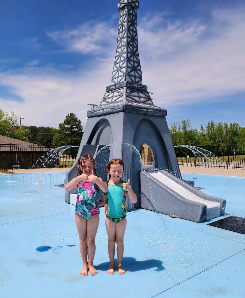 Eiffel Tower Splash Park – City of Paris, TN